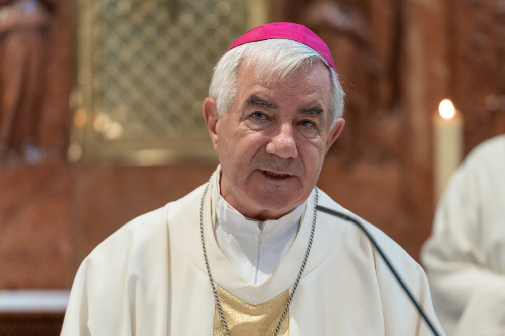 Szentmise Szűz Mária szent nevének ünnepén a székesegyház Corpus ...